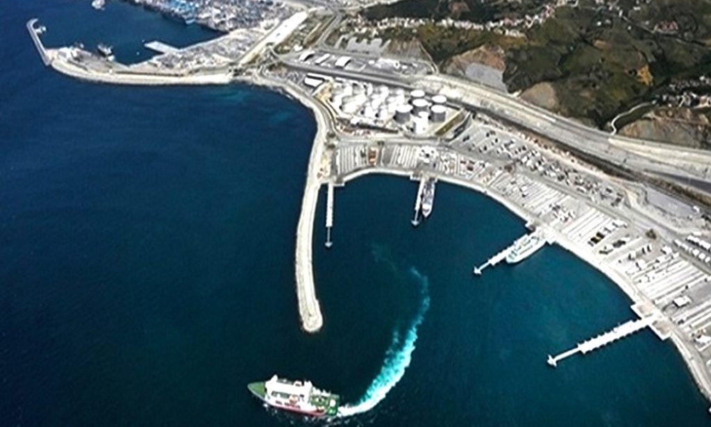 Le français Sade-CGTH remporte le marché du raccordement du futur port ...